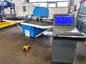 Nibbling in Sheet Metal: A Comprehensive Guide for Beginners