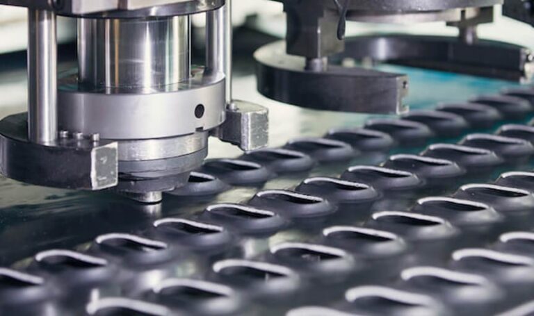 Aluminum Blanking: Process, Benefits, and Applications
