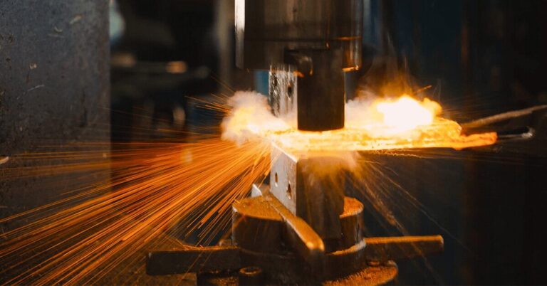 What is Metal Forging：Process, Benefits, and Applications
